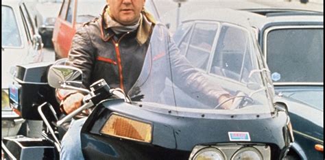 Mort De Coluche Après Un Accident Le Routier Qui La Tué Plongé Dans