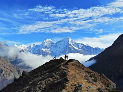 Everest Gokyo Lake Trek And Renjo La Pass 11 Days 20212022 Cost Itinerary And Map Nepal