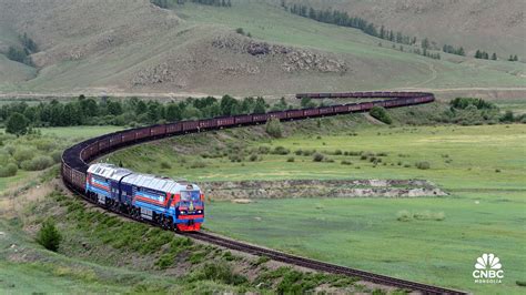 2024 онд гадаад худалдаа 17 хувиар өсөж худалдааны тэнцэл 4 9 тэрбум ам долларын ашигтай гарах