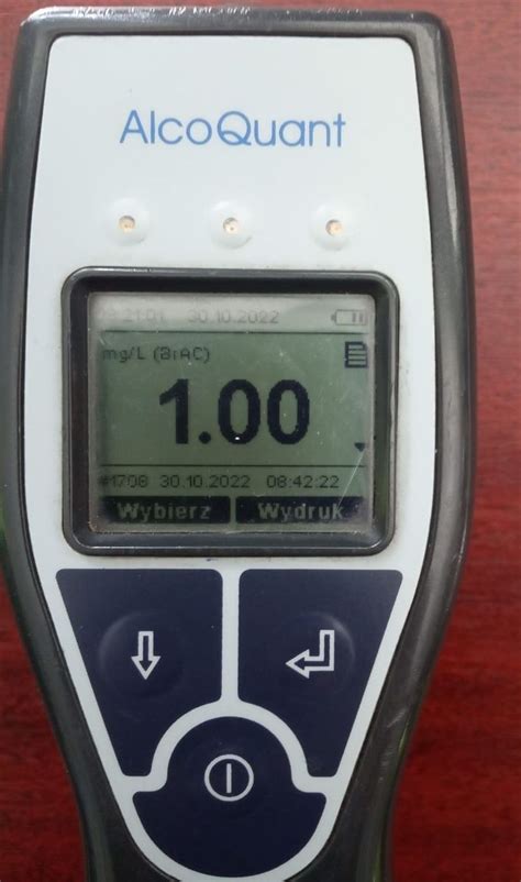 PIJANA MATKA WIOZŁA DZIECI SWOIM SAMOCHODEM CAPUCCINO EU Regionalny Portal Informacyjny