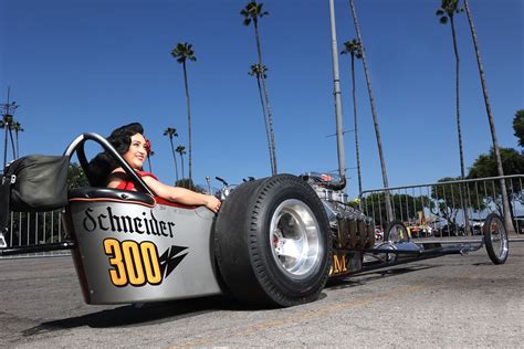 Racingjunk Pinup Galleries Racingjunk News