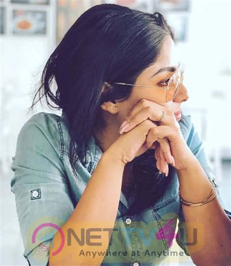 Actress Samyuktha Menon Cute Stills Galleries Hd Images