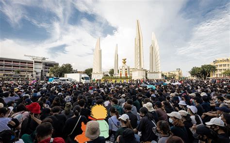 Add An Api To Azure Static Web Apps With Azure Functions By Totsawin