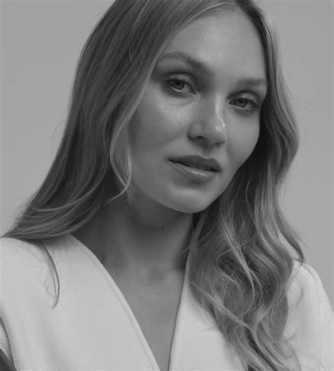 The Original Hot Brush Cloud Nine Cloud Nine