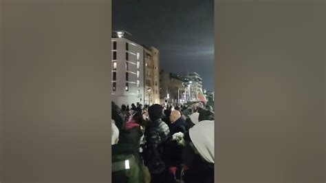 Поднасяне на цветя на паметника на В Левски в София Възпоменателна церемония в памет на