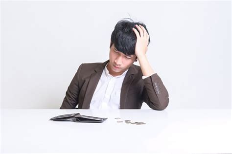 9 Reasons To Reduce Unnecessary Spendings The World Financial Review