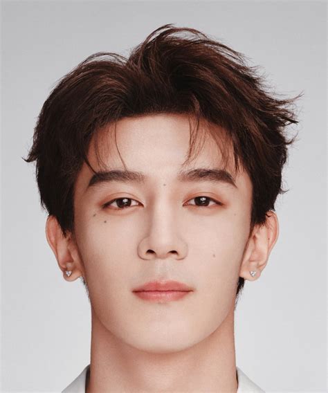 Xia Zhi Guang 夏之光 Mydramalist