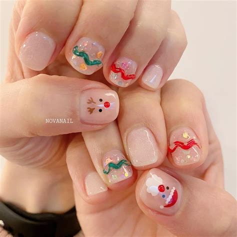 인계동네일 수원네일 디듀네일🧸구 노바네일 On Instagram 🎅🏻💚 ️ 손톱이작아도 다들어갈수 이쮸 ℂ𝕒𝕤𝕙12월아트 ⠀ ⠀ ℝ𝕖𝕤𝕖𝕣𝕧𝕒𝕥𝕚𝕠𝕟 •카카오플러스