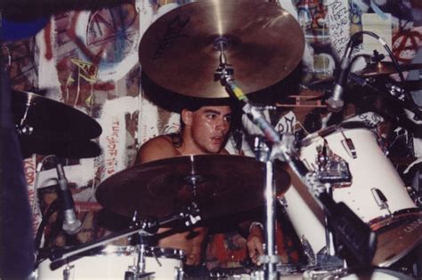 Drummerszone Derrick Plourde