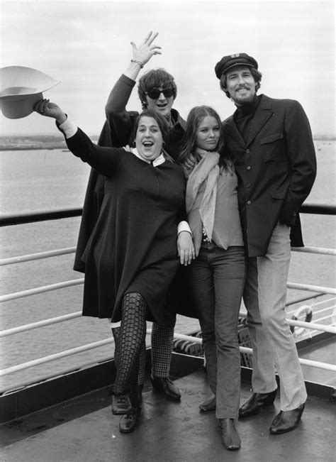 Cass Elliot And Michelle Phillips