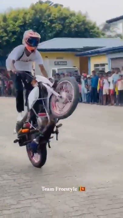 බයික් රයිඩ කෙනෙක් වෙන්න ආස අය කෝ 🥰🥰🥰 ️ Youtube