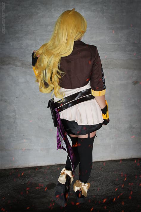 Yang Huntress