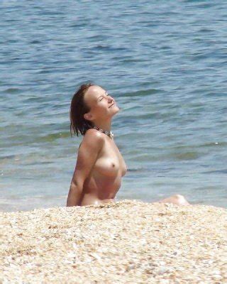 I Love Public Nudity Porn Pictures Xxx Photos Sex Images Pictoa