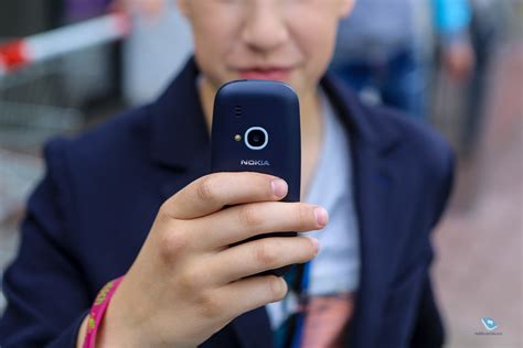 Mobile-review.com Обзор кнопочного телефона Nokia 3310 (2017)