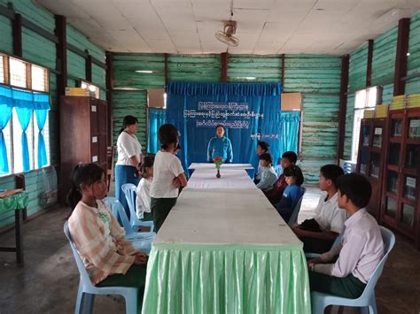 မိုင်းခုတ်မြို့၊ လူထုအခြေပြုဗဟိုဌာန Community Centre ခန်းမ၌ အင်္ဂလိပ