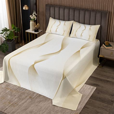 Yst Gradient Beige And Greyish White Quilt Set Ombre Twin Bedspread Set
