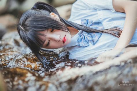 桜桃喵校服少女COSPLAY湿身系列 萝莉COS 写真集 13 美女写真美女图片大全 高清美女图库 Page 33