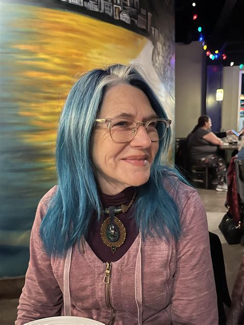 Does My Mom Have A Goblincore Style R Goblincore