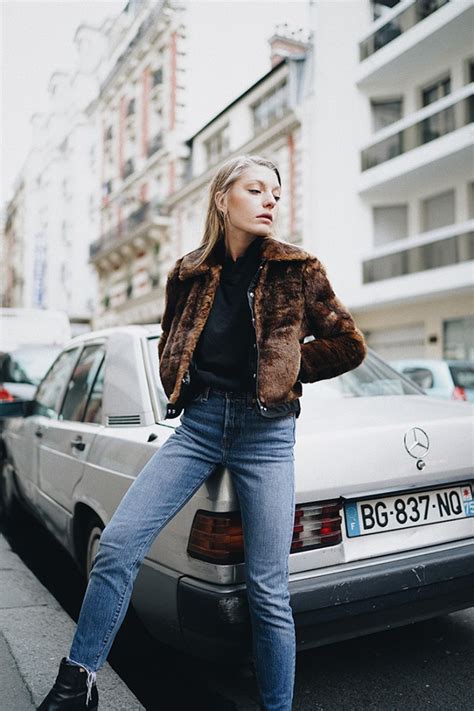 Look At Me Now Julie Fournier Par Rudy Ossona Exclusif