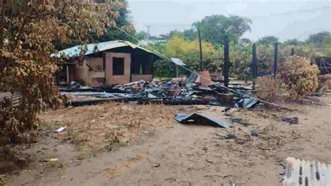 ဖြူးမြို့နယ် အောက်ကြာအင်းကျေးရွာကို စစ်တပ်က မီးရှို့မှု အိမ်ခြေ အနည်း