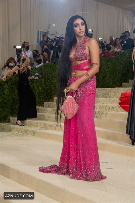 Lourdes Leon Sexy Shows Off Her Armpit Hair And Abs In A Pink Studded