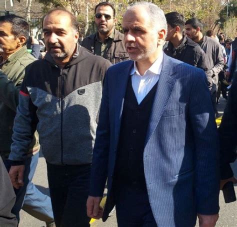 حضور شخصیت‌های مختلف در راهپیمایی ۲۲ بهمن در تهران ایسنا