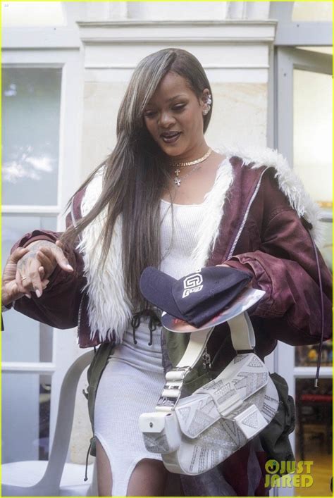 Rihanna Supports Aap Rocky At His Paris Fashion Week Show Debuts New Hairstyle Photo 5051459