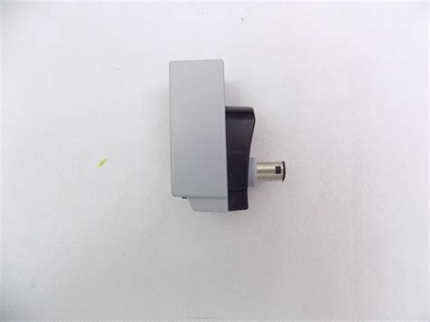 Boxed Like New Wavebird Nintendo Gamecube Wireless Silver Controller