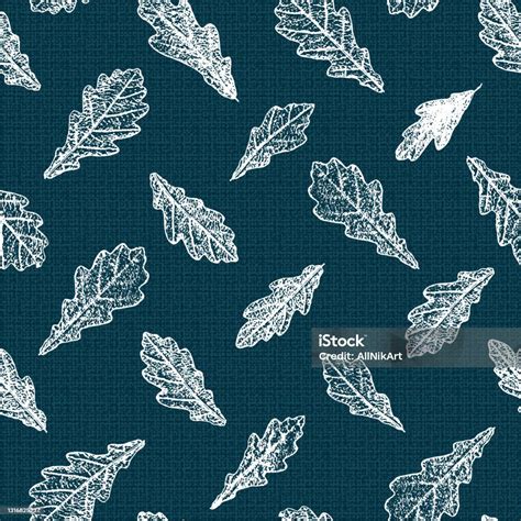 천연 오크 리프 프린트 실루엣 모조 리넨 버랩 텍스처와 꽃 배경 스탬프잎 벡터 원활한 패턴 질감 숲 식물 각인 빈티지 배경 화면 블루 화이트 컬러 0명에 대한 스톡 벡터