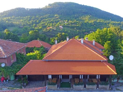 Вила бг Вили под наем къщи за гости и семейни хотели на планина