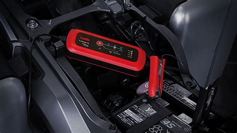 Acculader Aansluiten Dat Doe Je Zo In De Juiste Volgorde Van Stappen Acculaders Nl