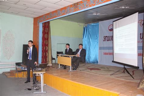 Авилгатай тэмцэх газрын ажлын хэсэг Цогтцэций суманд ажиллаж байна