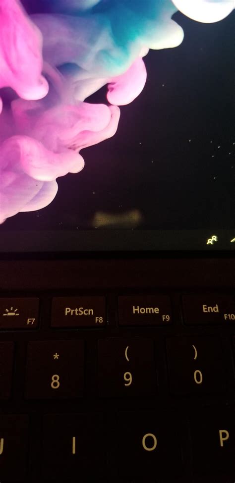 Ive Only Had My Surface Pro 6 For Maybe Two Weeks And This Is What My Screen Is Doing On Black
