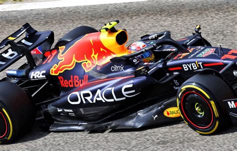 F1 Car Side