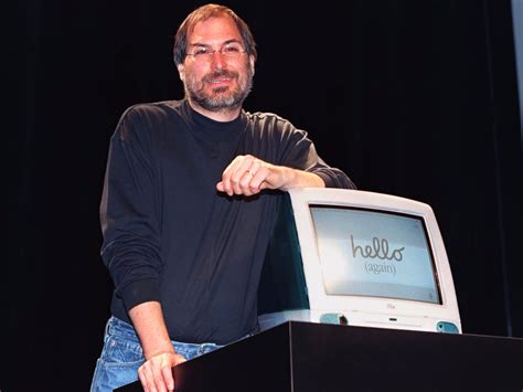 39 Photos Of How Steve Jobs Saved Apple From Disaster And Led It To