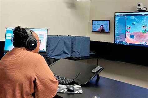 Queensland Launches Virtual Academy To Boost Education