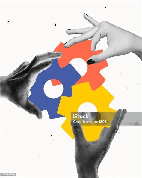 서로 연결된 기어를 조립하는 손은 팀워크 협력 및 문제 해결을 상징합니다 기술과 전문성의 시너지 효과 일체감에 대한 스톡 사진 및 기타 이미지 Istock