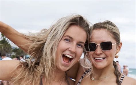 Watch College Students Engage In Massive Boozy Beach Brawl During Spring Break Page Of