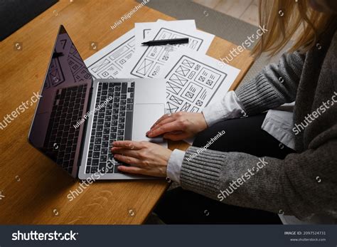 11777 Prototype Software 图片、库存照片和矢量图 Shutterstock