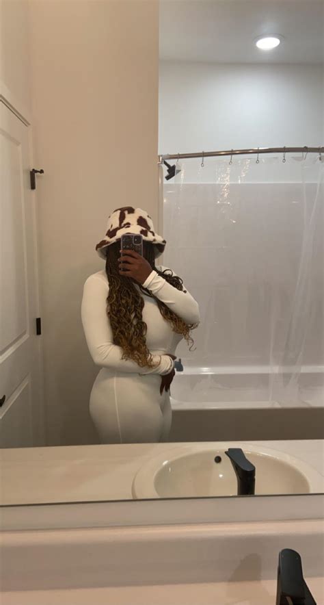 Outfit Of The Day R Sfwnextdoorgirls