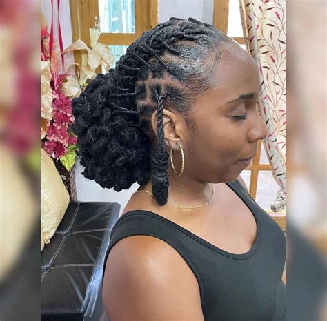Pin By Jennifer Leon On Dreads Short Locs Hairstyles Faux Locs