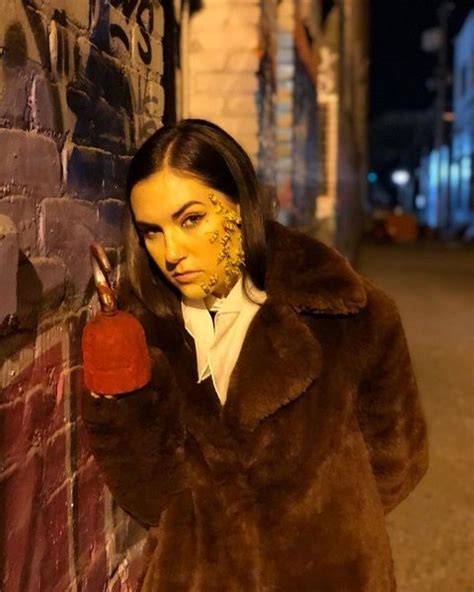 Sasha Grey Candywoman Scrolller