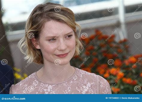Actress Mia Wasikowska Editorial Photography Image Of People 19734802