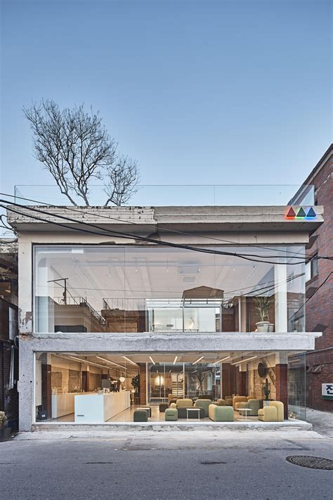 잭슨카멜레온 쇼룸 카페컨템포 Jc Showroom And Cafe Architects H2l Furniture Showroom Architect