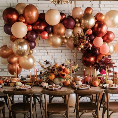 20 Fall Party Decor Ideas Fall Engagement Parties Fall Party Favors Friendsgiving Dinner Party