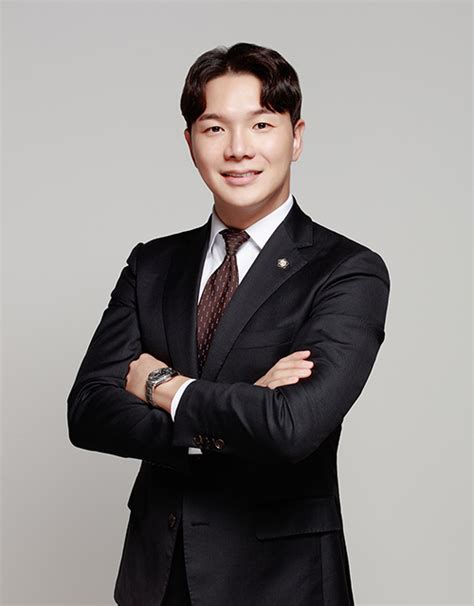 이유진 대표변호사 부산 성범죄전문변호사 부산성범죄변호사