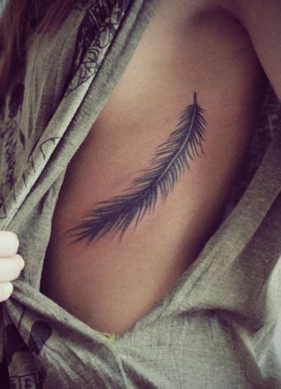 Tatuajes En Las Costillas Para Mujeres Significado E Ideas Belagoria La Web De Los Tatuajes