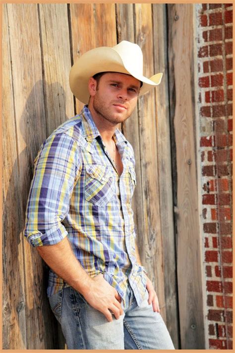 Texas Dress Codes Embracing Tradition With Trendy Styles