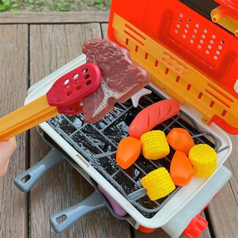 마이리틀타이거 2시에 만나요 ⠀ 육동이들 ⠀ 아무래도 오후 2시가 괜찮겠죠🐯 ⠀ 론칭 아이템도