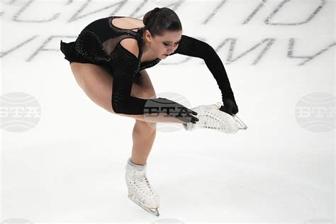 Камила Валиева спечели третия турнир от сериите Гран При на Русия по фигурно пързаляне в Казан